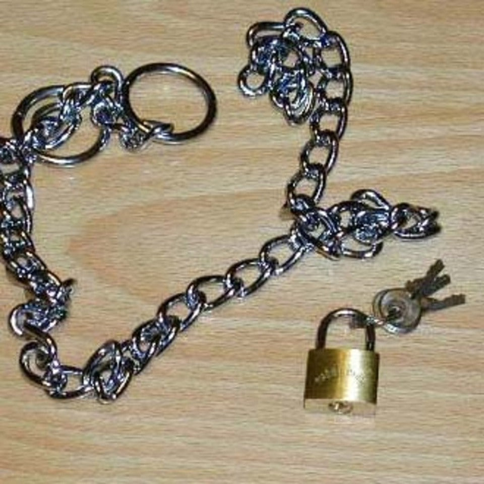 Houdini Chain Escape — Madhatter Magic Shop