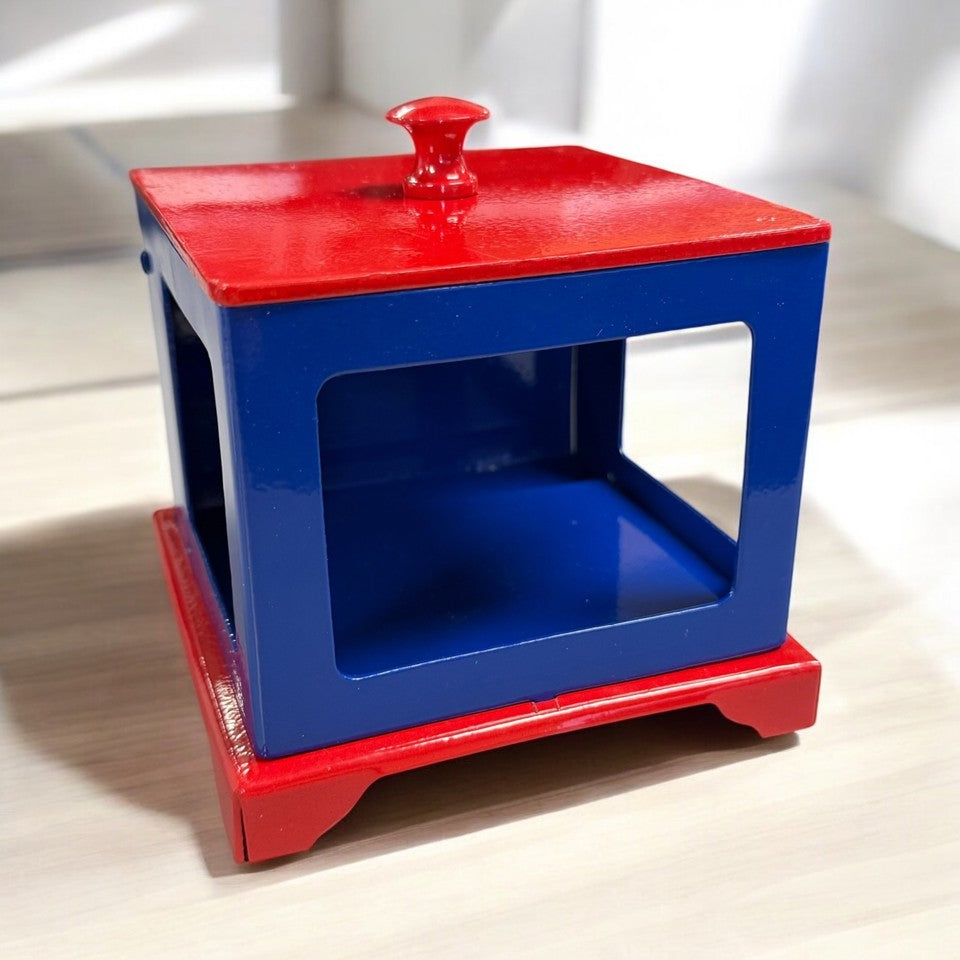 Large Flaming Silk/Ball Casket - Madhatter Magic Shop